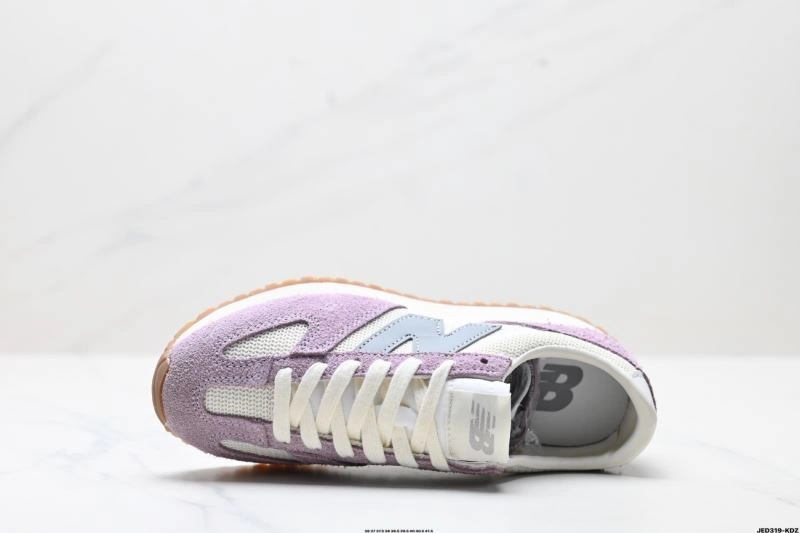Accurate model New Balance Shoes