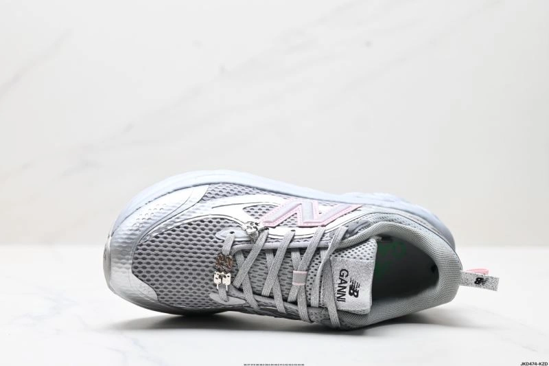 Indistinguishable New Balance Shoes