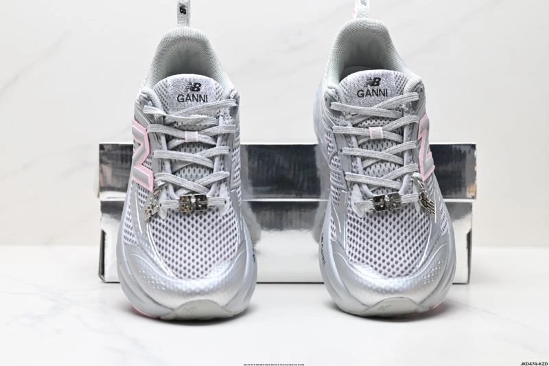 Indistinguishable New Balance Shoes