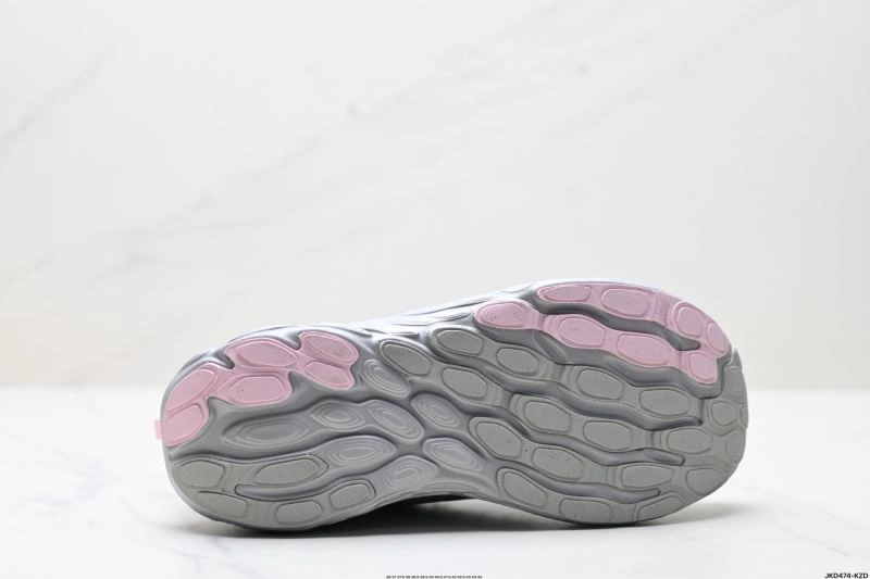 Indistinguishable New Balance Shoes