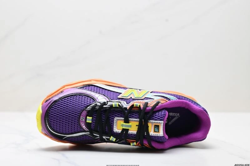 Accurate model New Balance Shoes