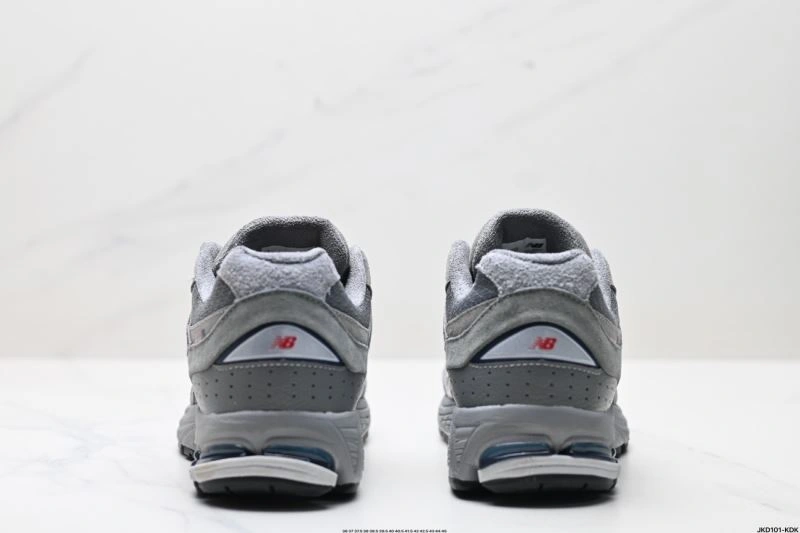 Top match New Balance Shoes