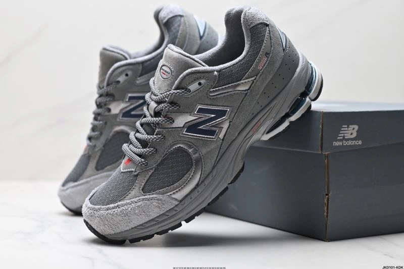Top match New Balance Shoes
