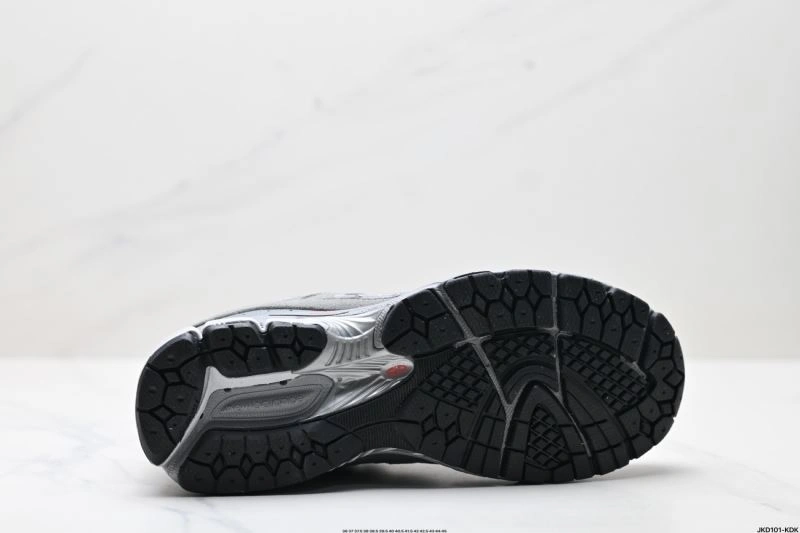 Top match New Balance Shoes