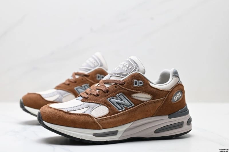 Top match New Balance Shoes