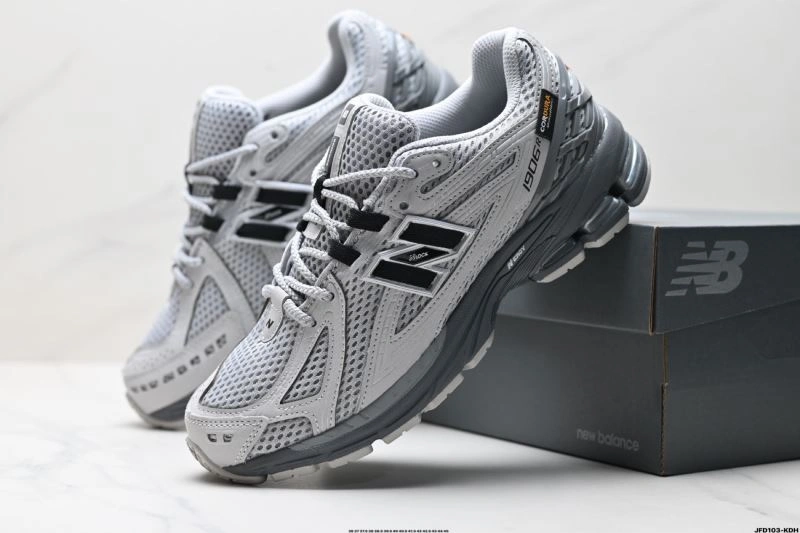 Brand-original New Balance Shoes