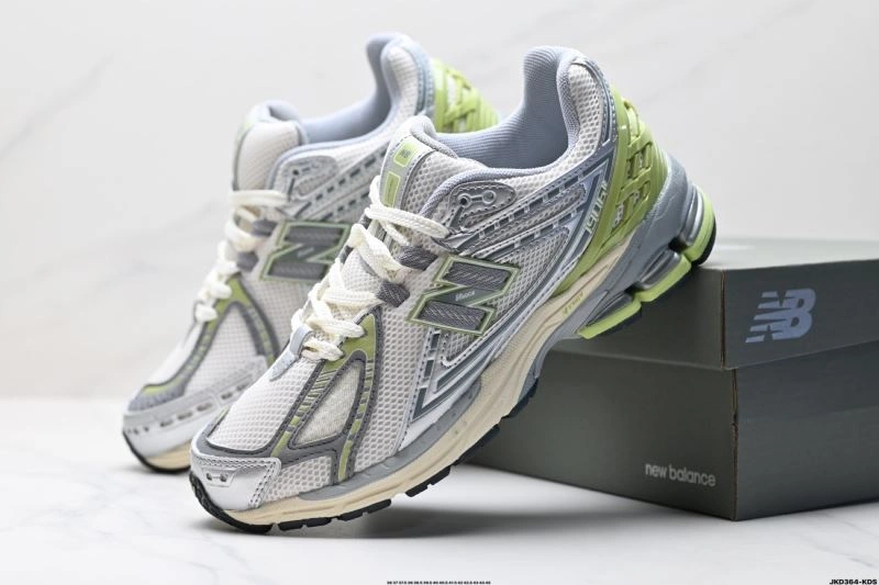 High fidelity New Balance Shoes