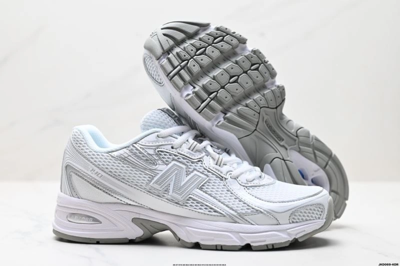 High fidelity New Balance Shoes