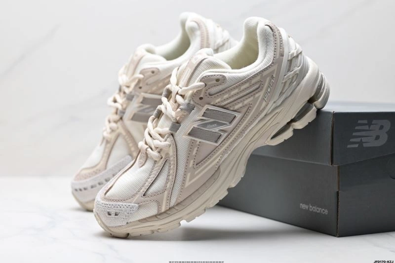 Indistinguishable New Balance Shoes