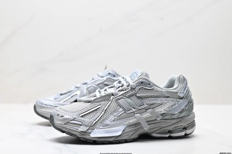 High fidelity New Balance Shoes