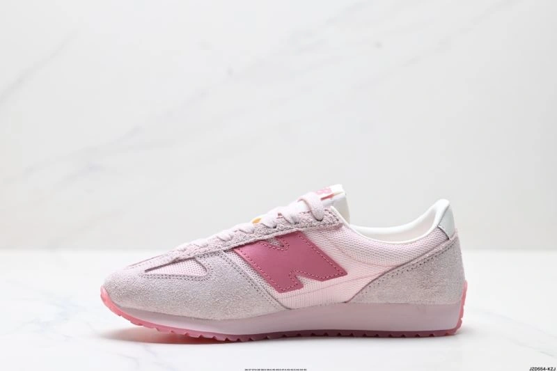 Top mirror New Balance Shoes