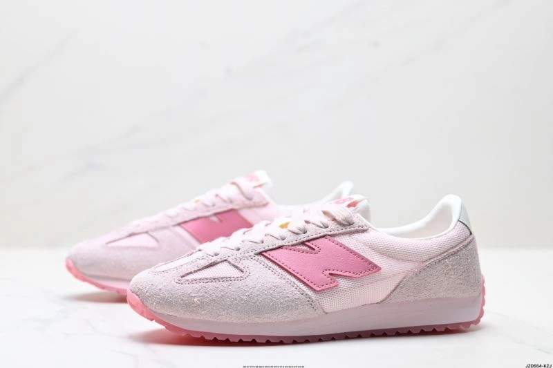 Top mirror New Balance Shoes