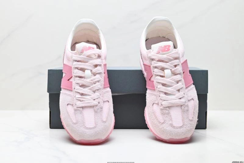 Top mirror New Balance Shoes