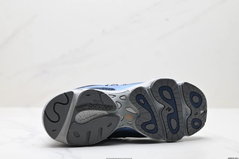 Brand-authenticated New Balance Shoes