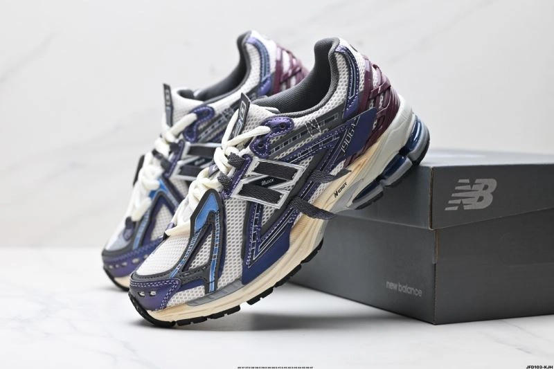 Exact replica New Balance Shoes