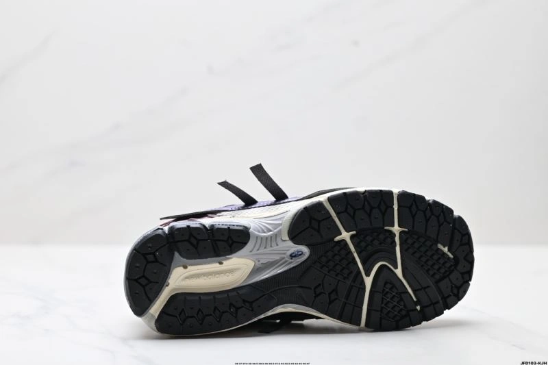 Exact replica New Balance Shoes