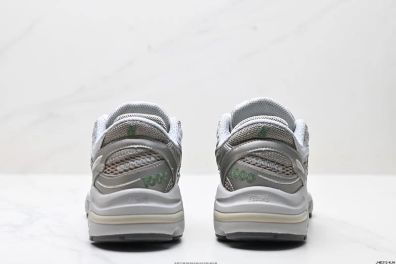 Brand-authenticated New Balance Shoes