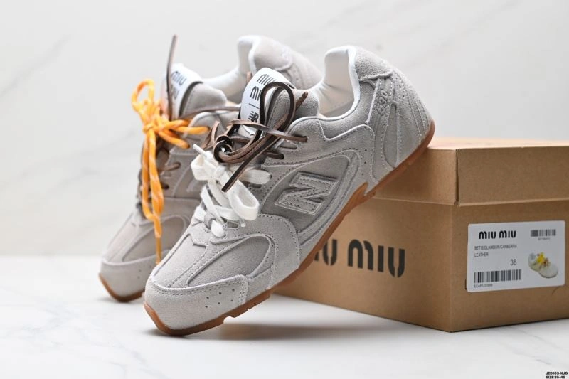 Top match New Balance Shoes