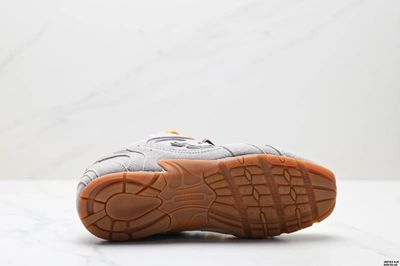 Top match New Balance Shoes