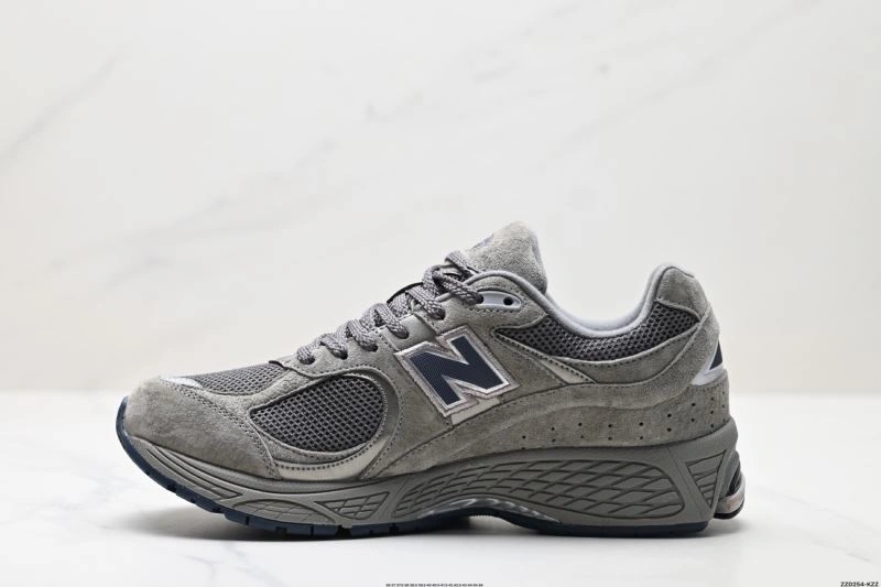 Top mirror New Balance Shoes