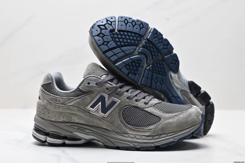 Top mirror New Balance Shoes