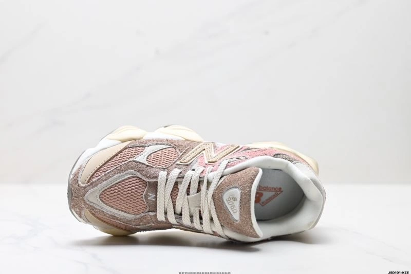 Exact replica New Balance Shoes