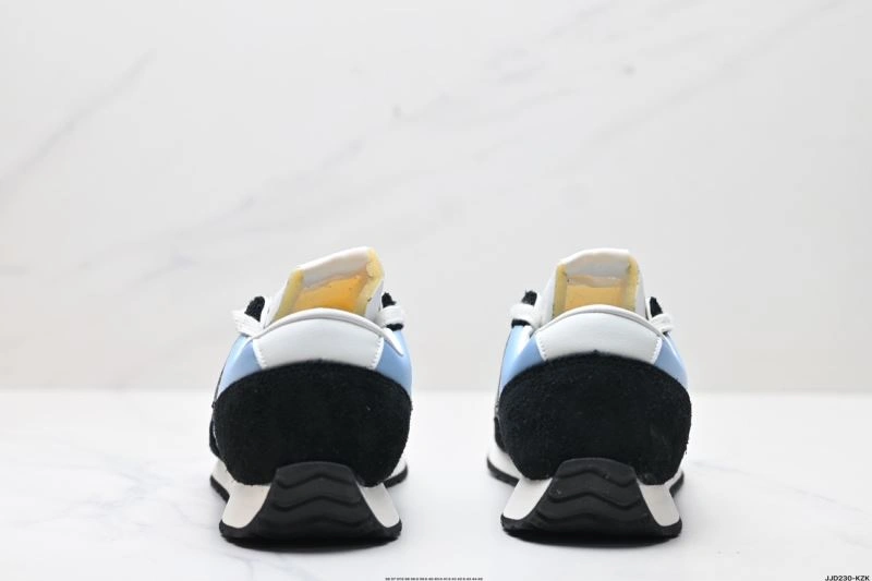 Discounted New Balance Shoes