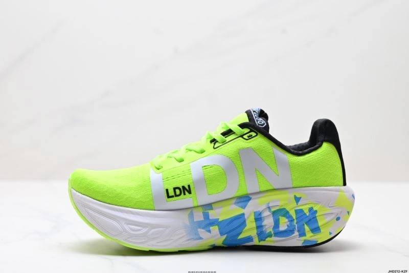 Top mirror New Balance Shoes