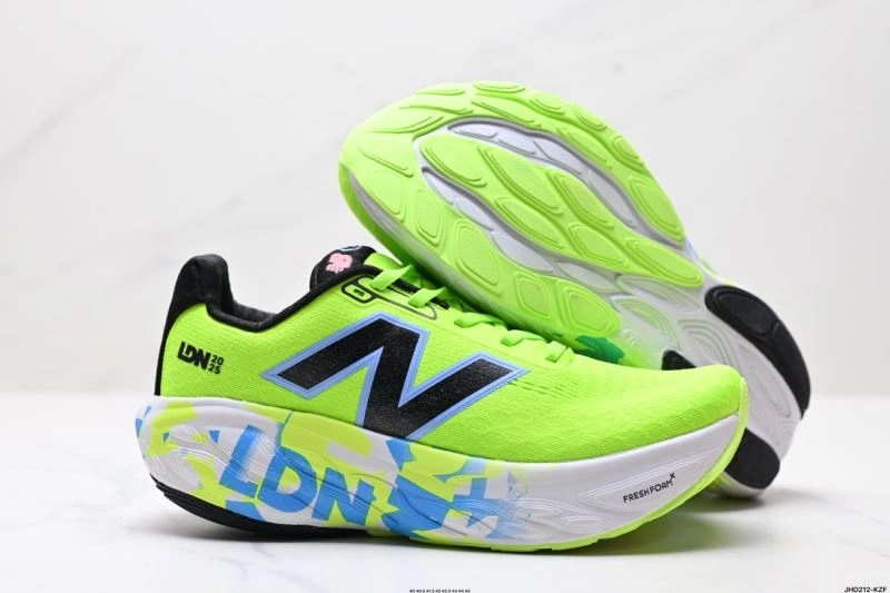 Top mirror New Balance Shoes