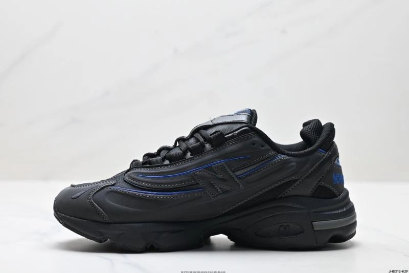 Top match New Balance Shoes