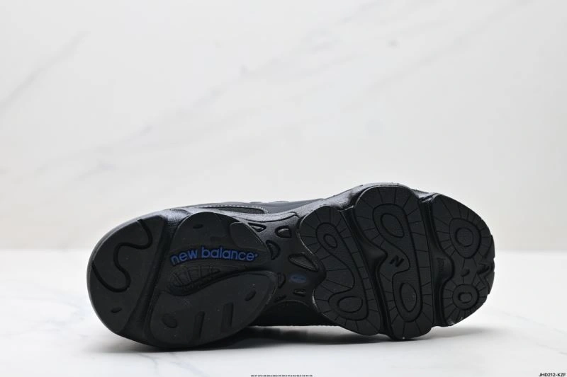 Top match New Balance Shoes