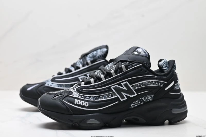 Top mirror New Balance Shoes