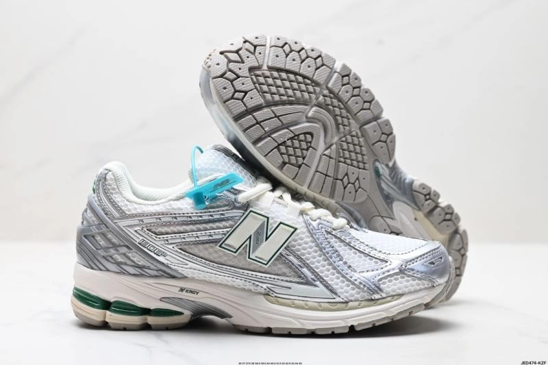 Brand-authenticated New Balance Shoes