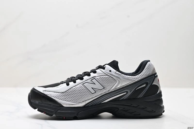 Top mirror New Balance Shoes