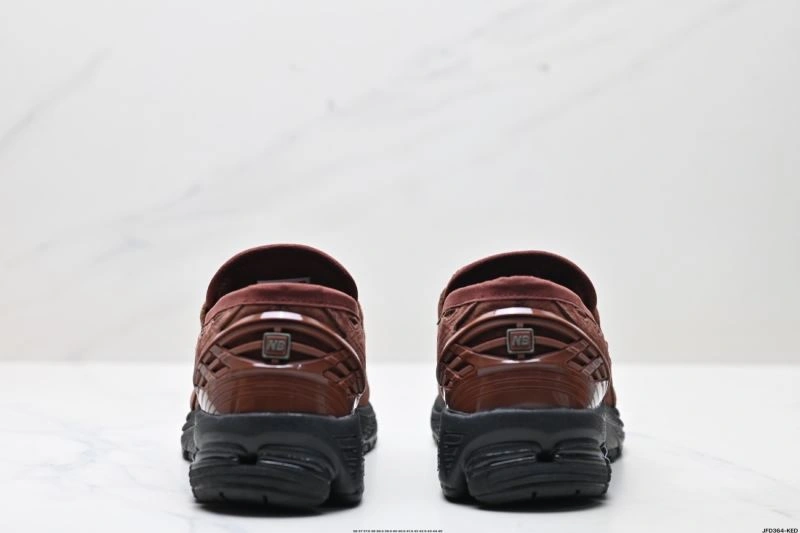 Top mirror New Balance Shoes