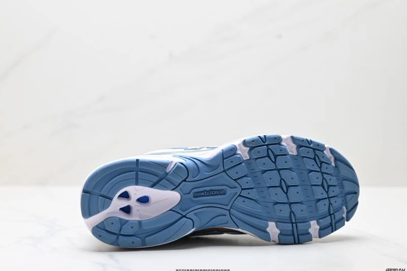 Accurate model New Balance Shoes