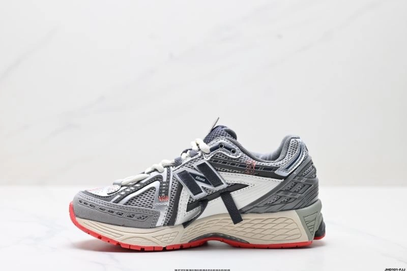 Accurate model New Balance Shoes