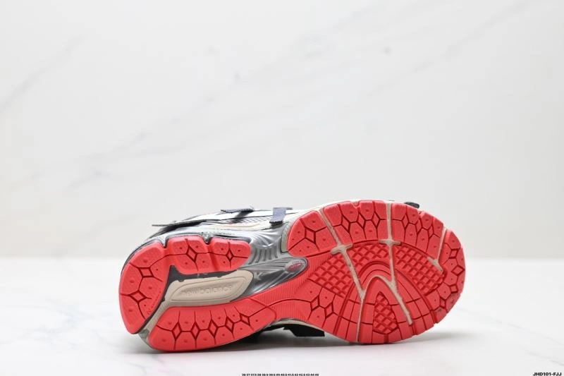 Accurate model New Balance Shoes