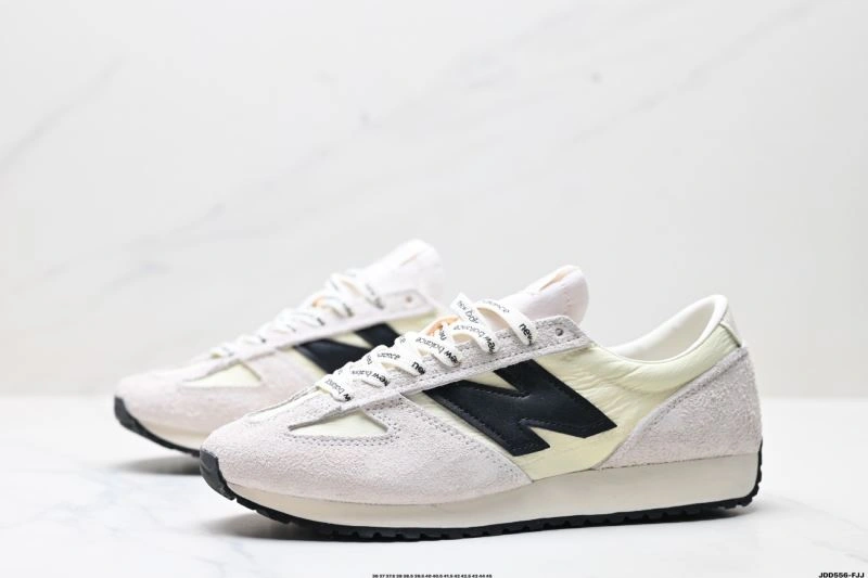 Exact replica New Balance Shoes