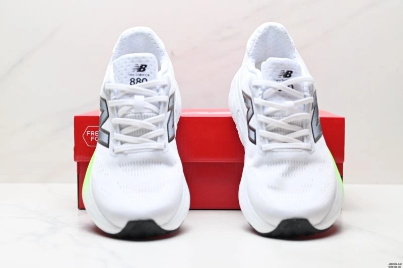 Discounted New Balance Shoes