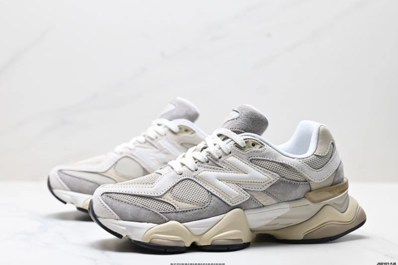 Top mirror New Balance Shoes