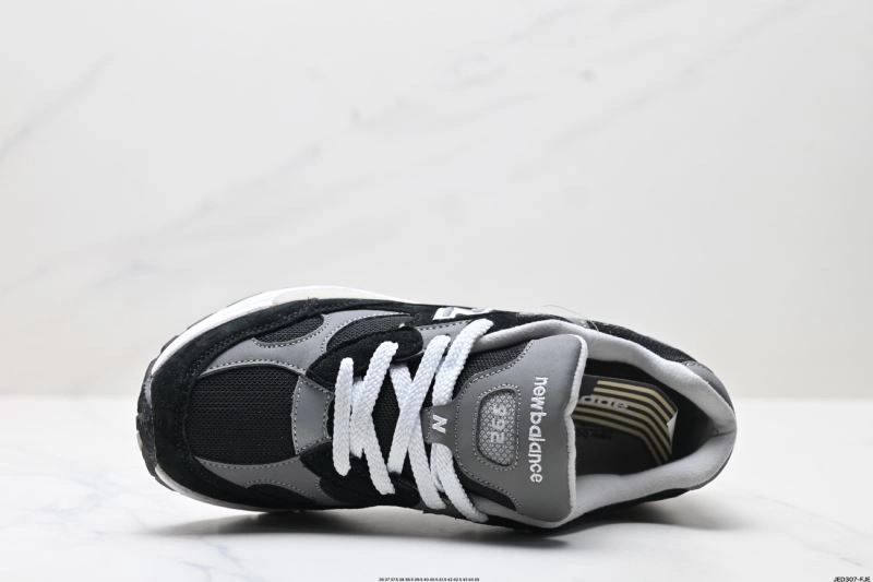 Discounted New Balance Shoes
