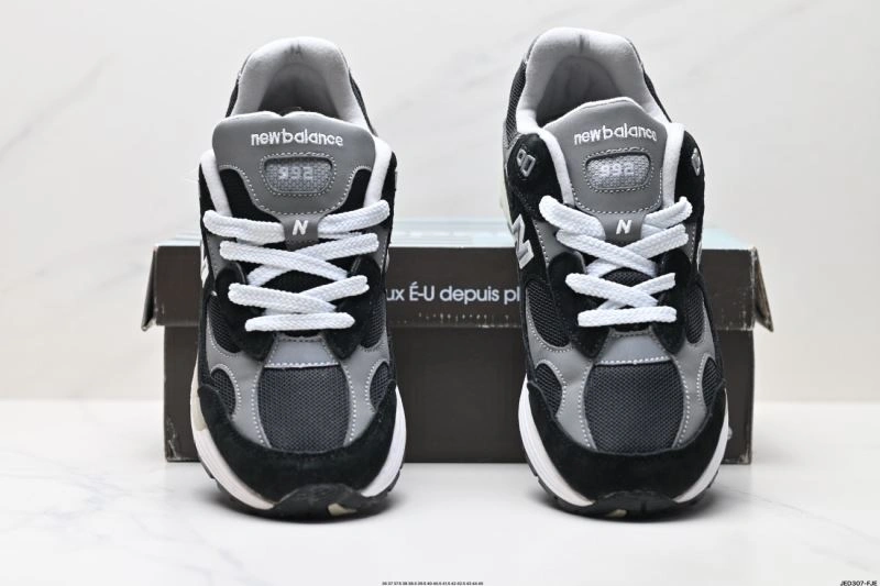 Discounted New Balance Shoes