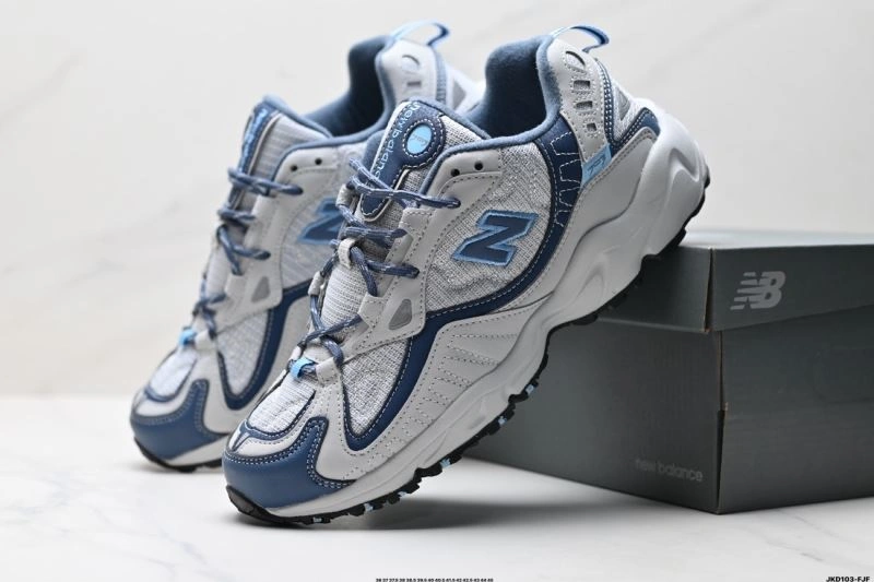 Top mirror New Balance Shoes