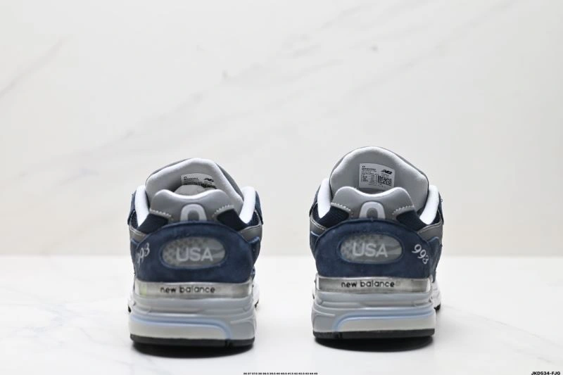 Top mirror New Balance Shoes