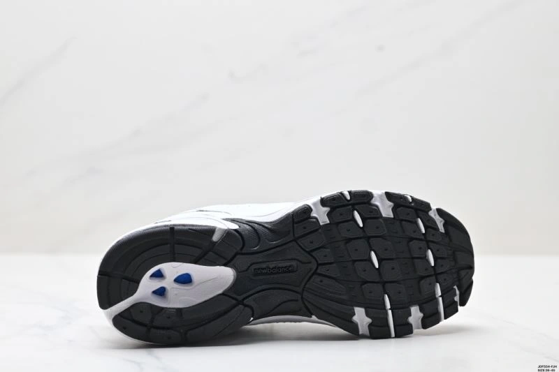 Top match New Balance Shoes