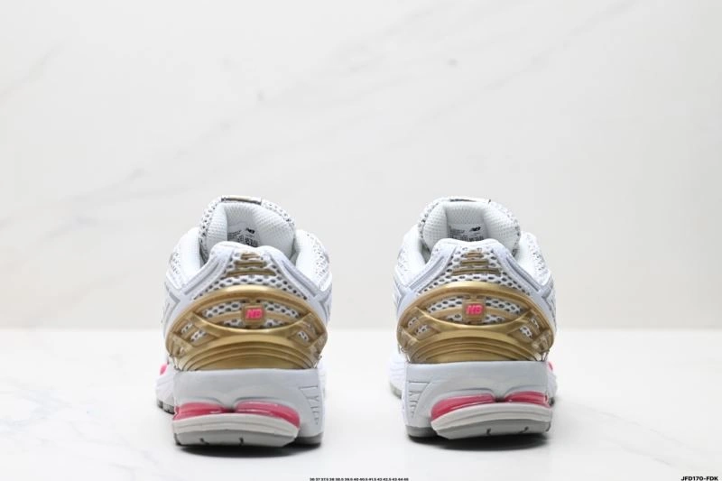 Factory-made New Balance Shoes