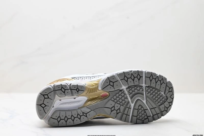 Factory-made New Balance Shoes