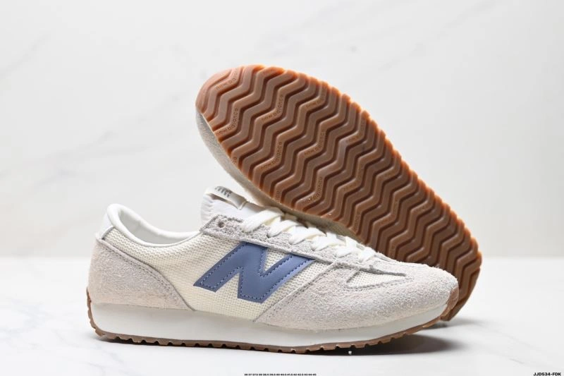 Exact replica New Balance Shoes