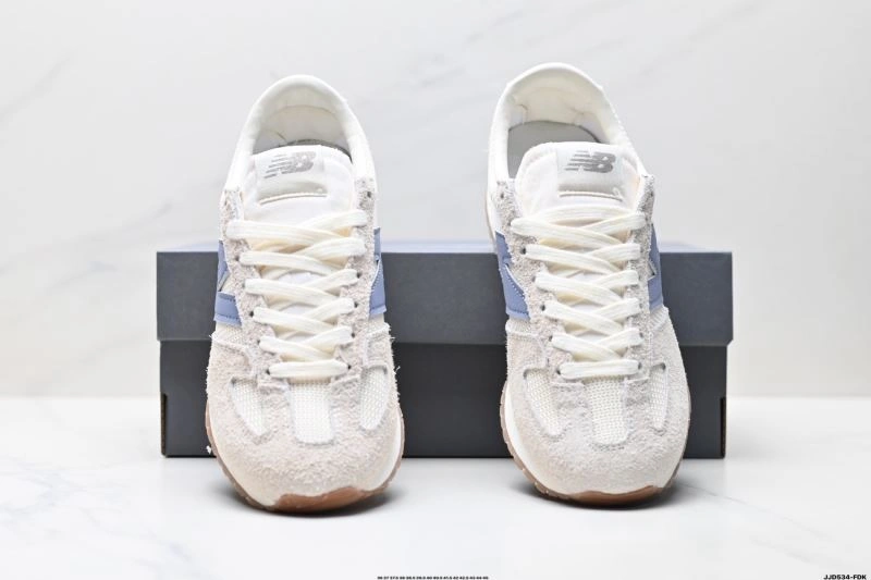 Exact replica New Balance Shoes